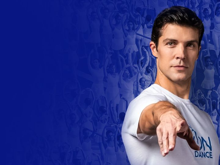 Roberto Bolle - Ballo In Bianco - 14/06/2026 (Programma tv)